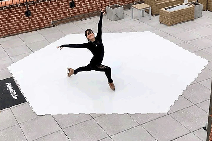 Spin Station by PolyGlide Ice